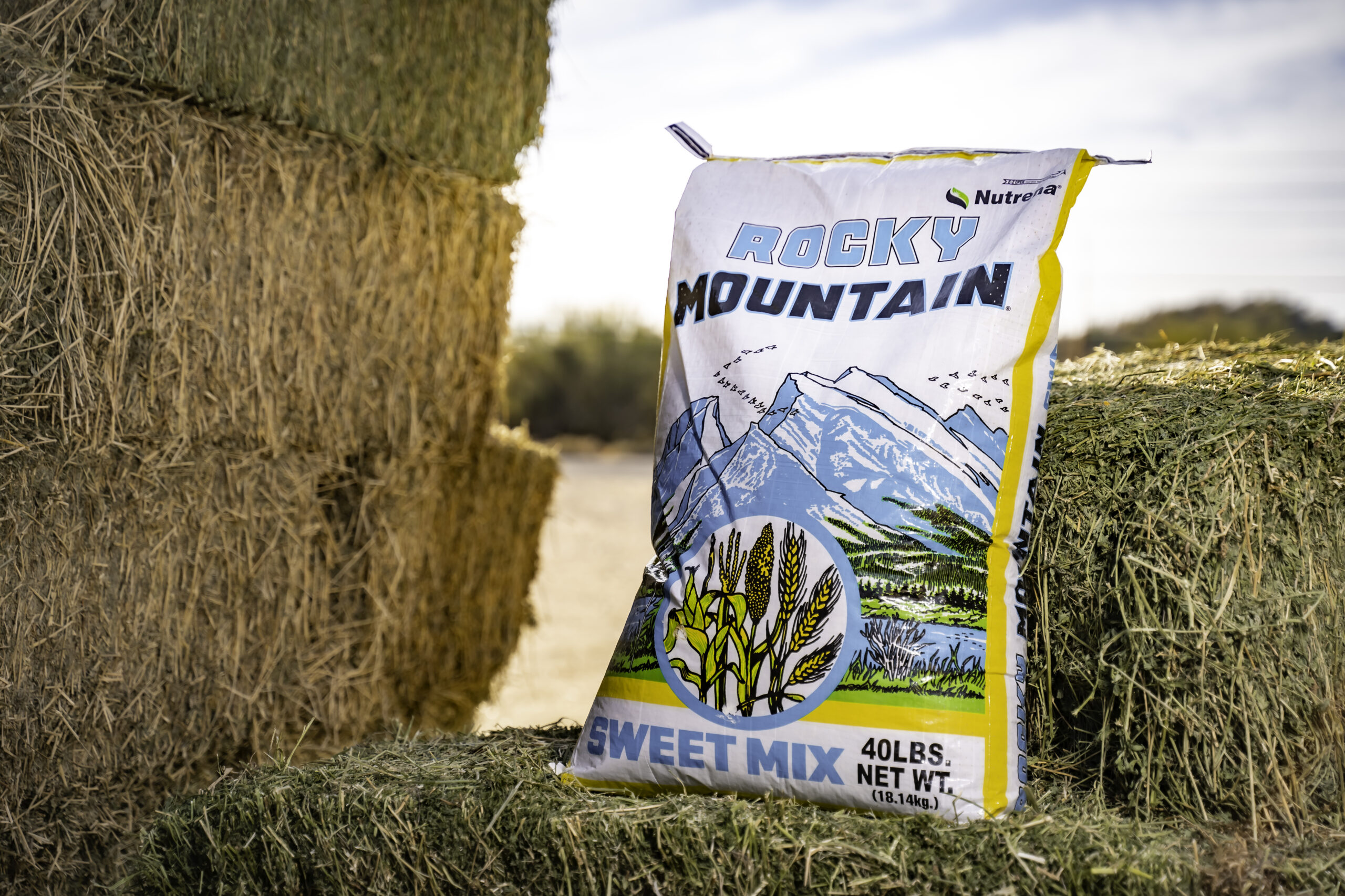 Rocky Mountain Sweet Mix 40lb - Three Bars
