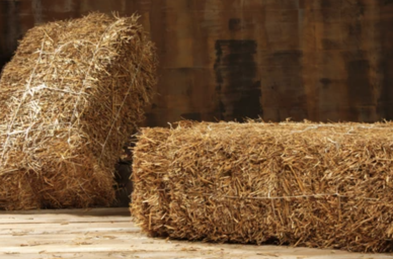 Cow Hay - All Types - Three Bars
